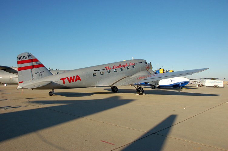 Van Gilder Aviation Photography, Camarillo Airshow 2010- Douglas DC-2