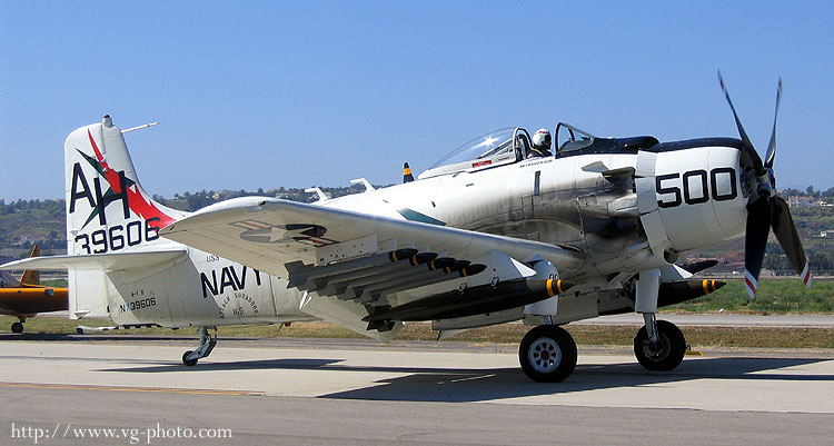 Van Gilder Aviation Photography- A-1 Skyraider